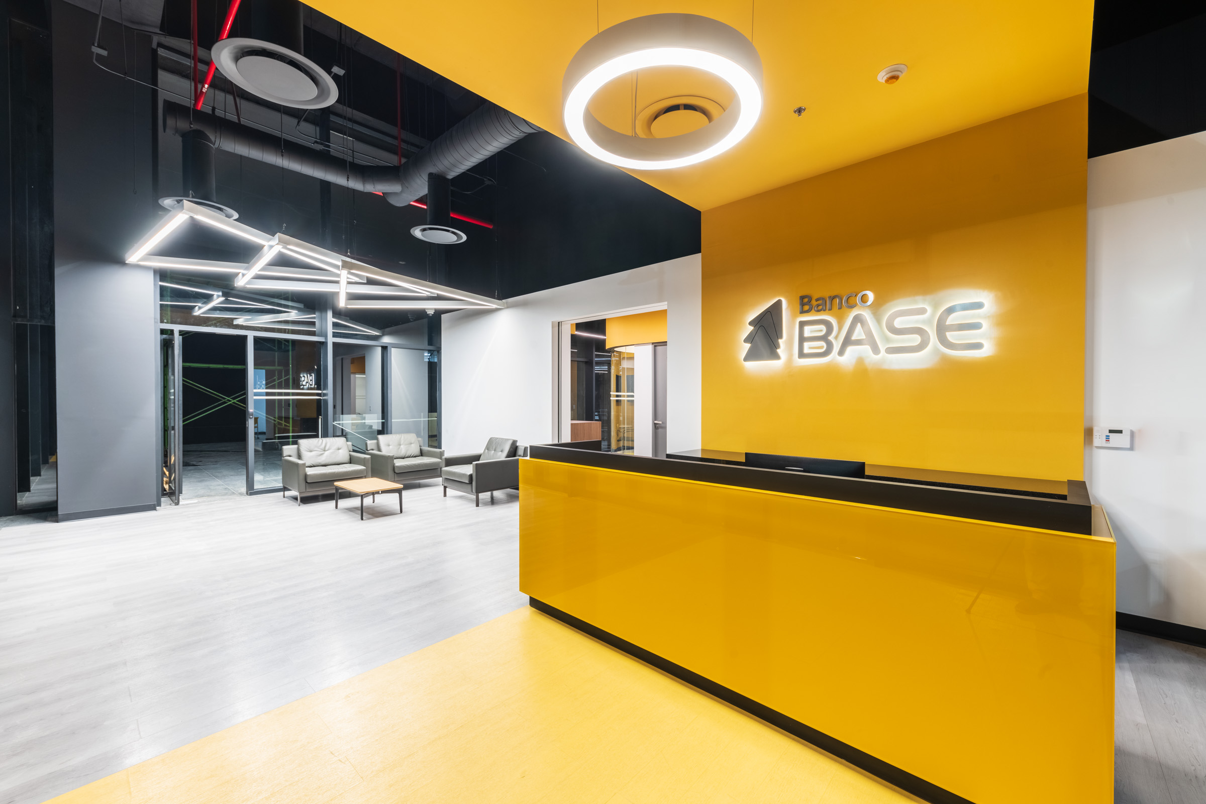 Proyecto Banco BASE Guadalajara - Asociación Mexicana de Interiorismo ...